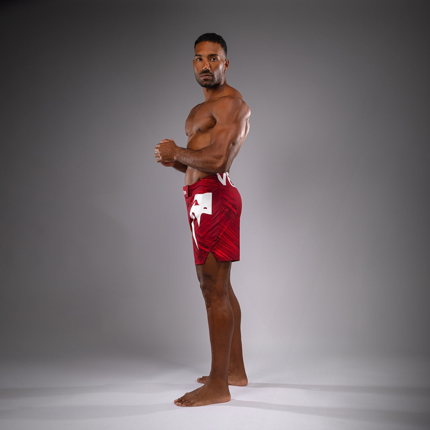 Venum Rapid Light Fight Shorts - Cherry Red - Venum