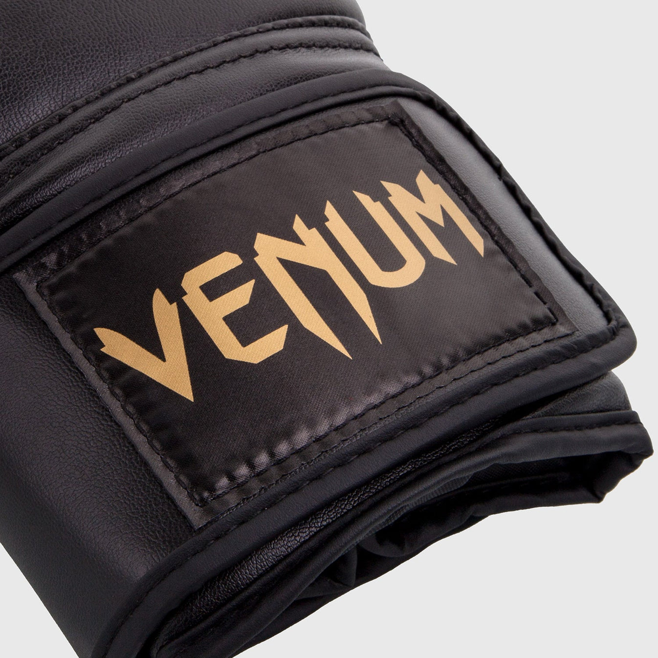 Venum Contender Boxing Gloves - Black/Gold - Venum
