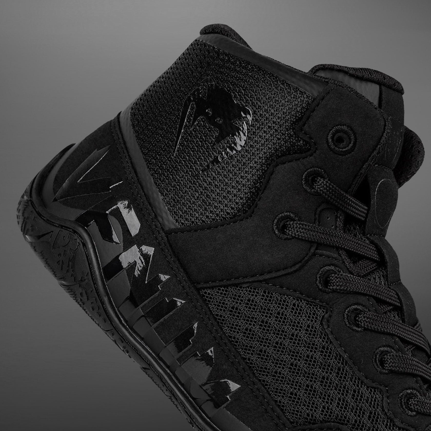 Venum Elite Wrestling Shoes - Black/Black - Venum